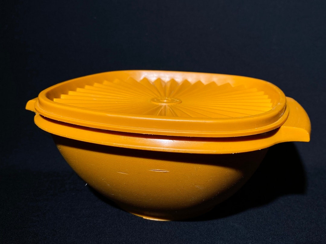 Vintage TUPPERWARE 838 Servalier Orange Bowl Snap on Lid Canada Handle ...
