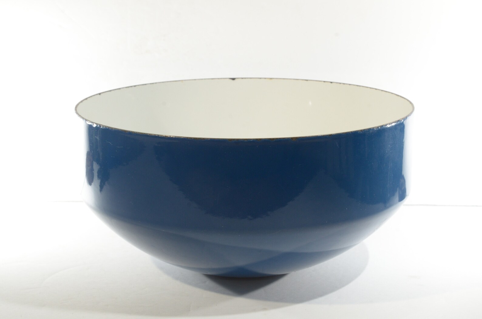 Vintage Copco Michael Lax Blue Round Enamel Serving Bowl 10 Inches ...