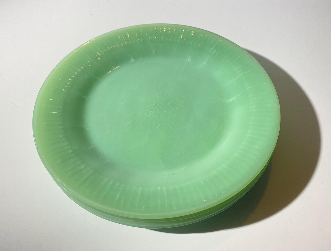 Set of 4 FIRE KING Jadeite Jadite Jane Ray Lunch Plate 7 3/4 Salad SCUFFING Vintage Fire King ...