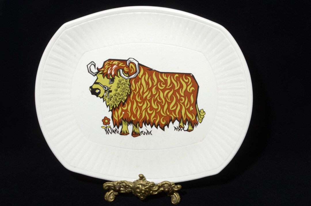 Vintage Staffordshire Beefeater Plate Steak Plate Serving Plate Platter ...