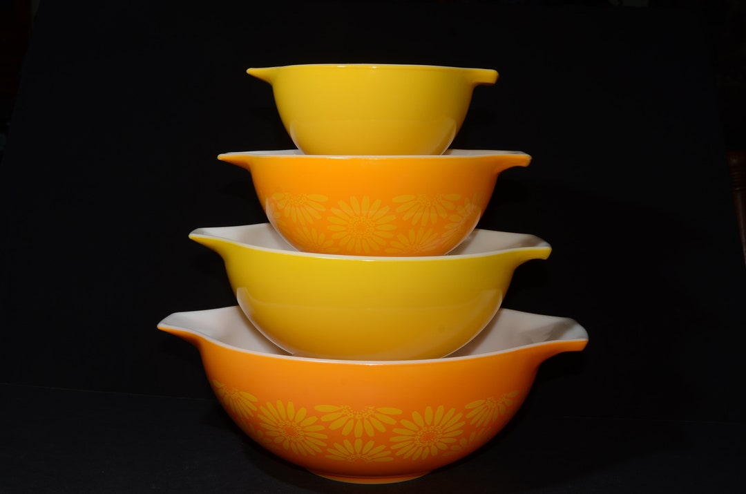 PYREX Daisy Citrus Cinderella Nesting Bowls 441 442 443 444 Vintage ...