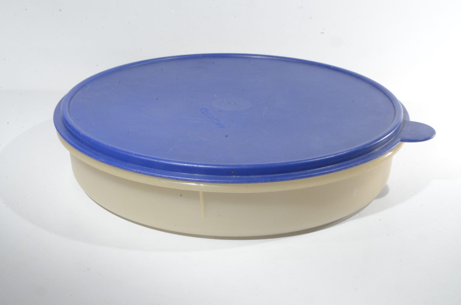 Vintage TUPPERWARE 12 Pie Taker 242 Lid-sheer Round Blue Lid Food ...