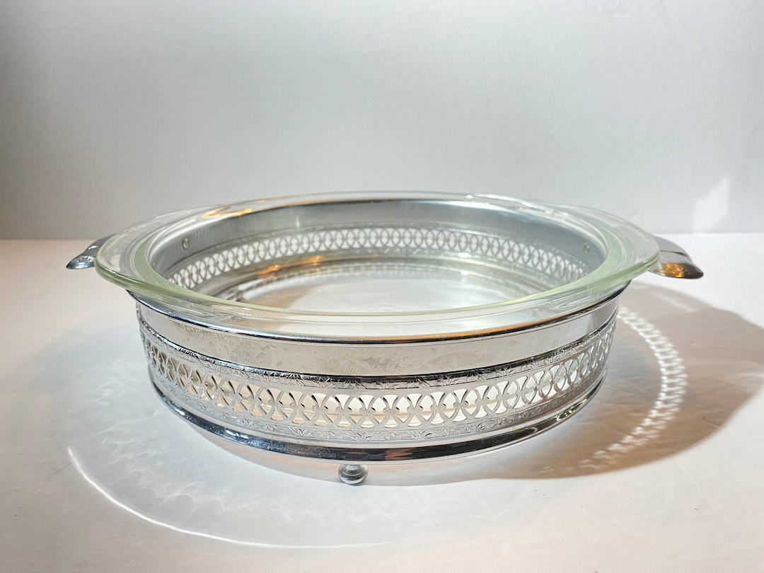 Pyrex Clear Cake Pan 221 8-1/4" Casserole Dish Baking Dish Cradle ...