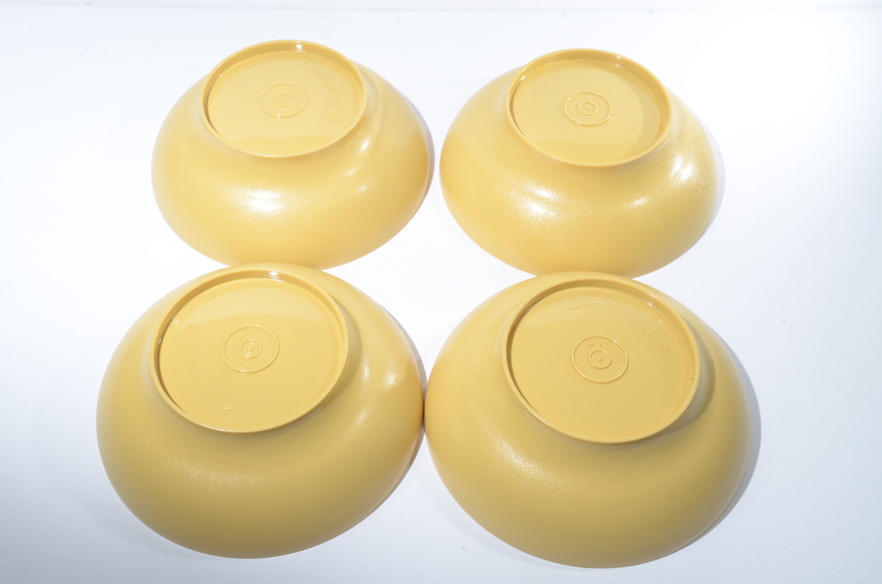 Vintage Tupperware Harvest Gold Set of 4 Bowl 6 Inches Harvest Gold ...