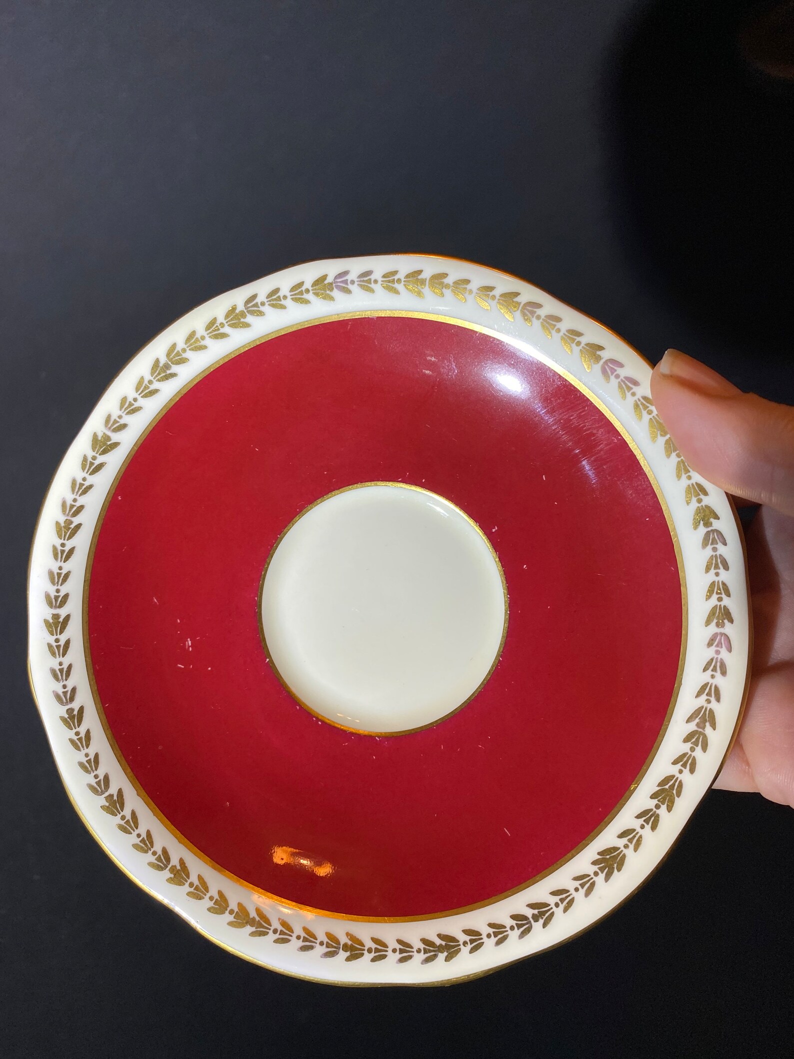 AYNSLEY Red C1019 Teacup and Saucer Gold Rimmed Vintage Red Gold Laurel ...
