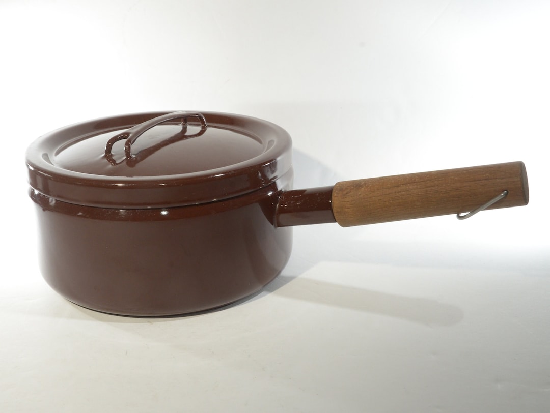 Enamel Arabia Finel Casserole Dish Pot Covered Lid Wood Handle Brown ...