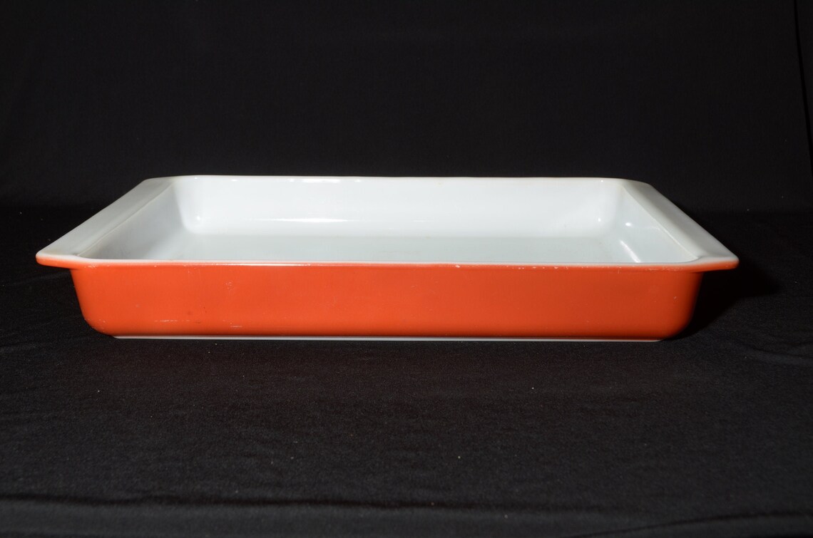 PYREX burnt orange Lasagna Pan 933 Baking Dish Mid | Etsy