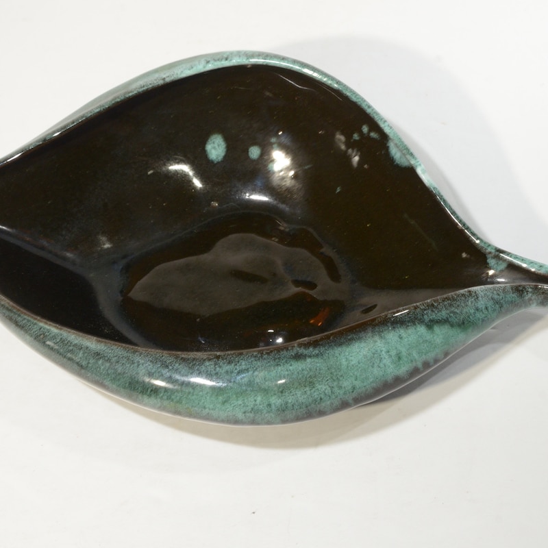 Canuck Pottery - Etsy Canada
