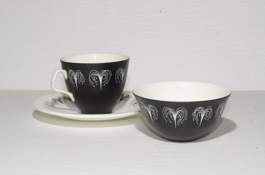 HAZEL THUMPSTON Domino Foley Bone China 4 Pc Teacup and Saucer Small ...