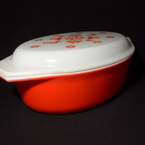 PYREX Friendship Casserole Dish With Opal Lid 2 1/2 Qt Vintage 045 USA ...