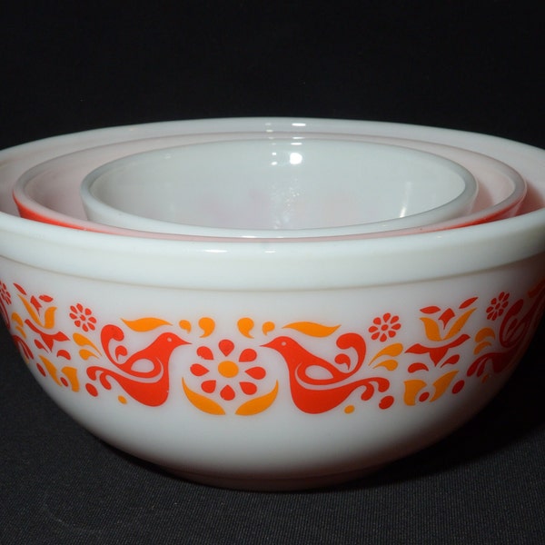 Vintage Pyrex Bowls - Etsy
