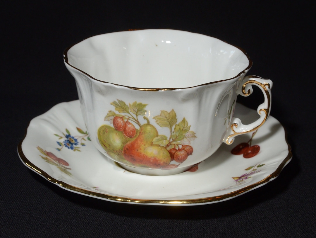 Vintage HAMMERSLEY Teacup and Saucer Bone China Spode Pear Fruits H75 ...
