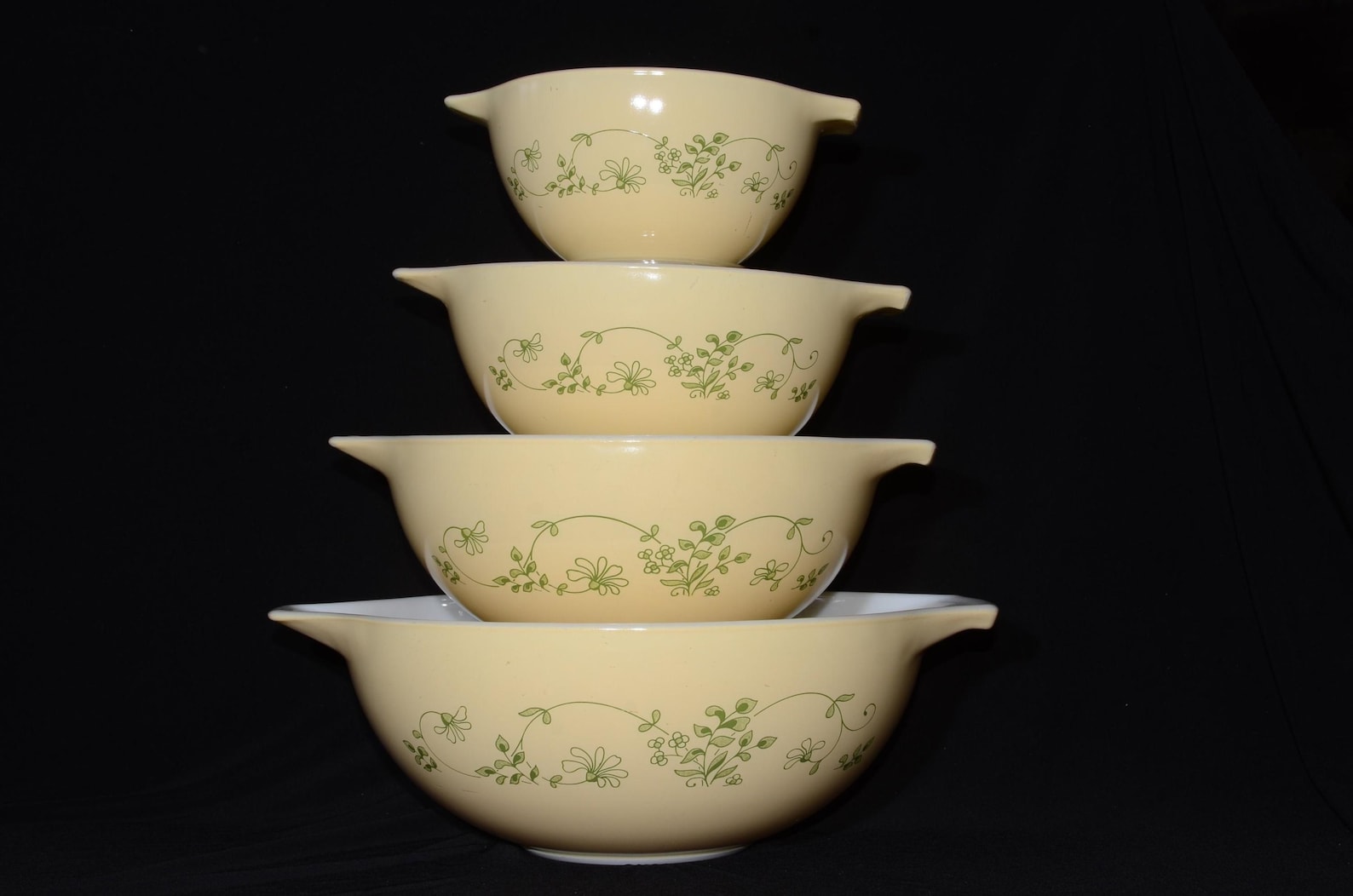 PYREX Full Set of Four (4) Shenandoah Cinderella Nesting BOWLS # 441 ...