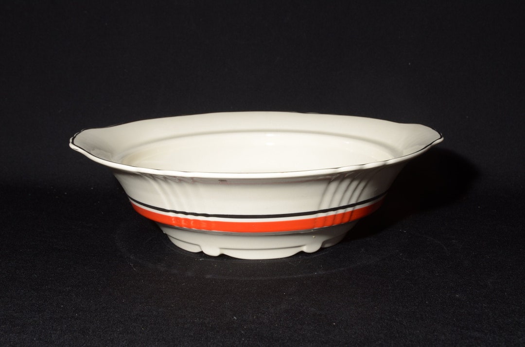 MYOTT Bone China Serving Dish Vegetable Bowl Tureen No Lid England Red ...