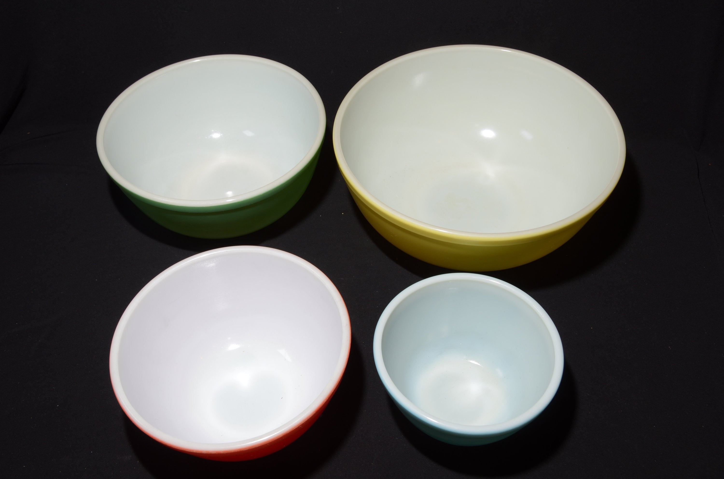 Full Set (4) PYREX Primary Color Mixing Bowls Vintage Pyrex Mixing Bowl ...