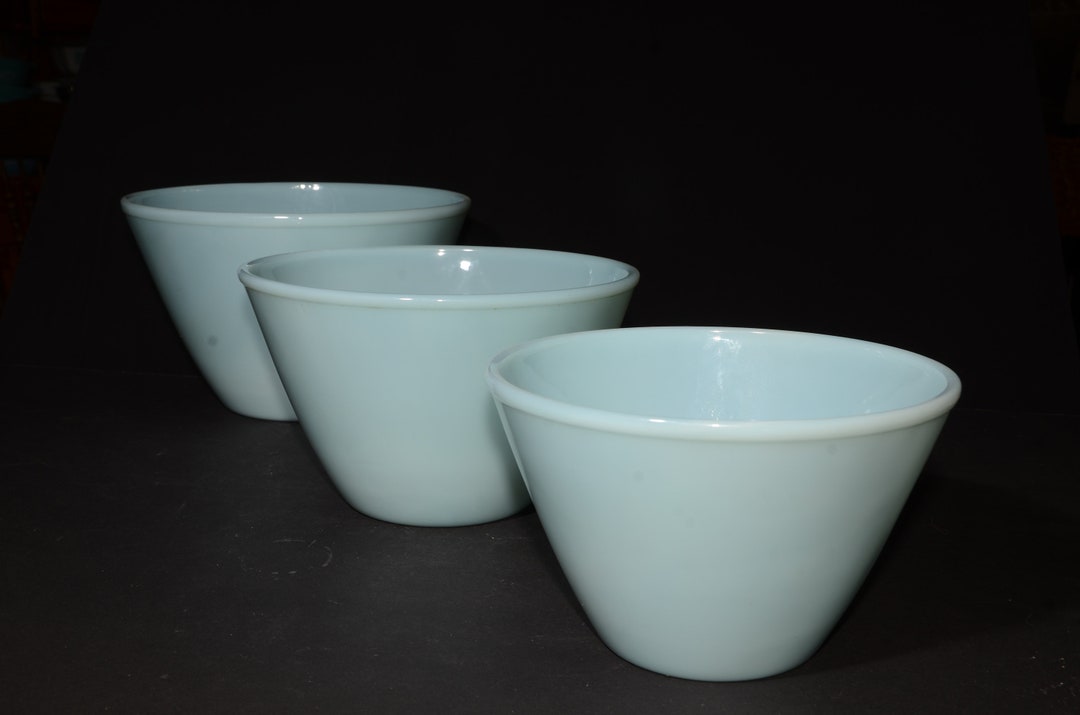 FIRE KING Set of 3 Delphite Blue Splashproof Bowl Turquoise Bowl Mixing ...