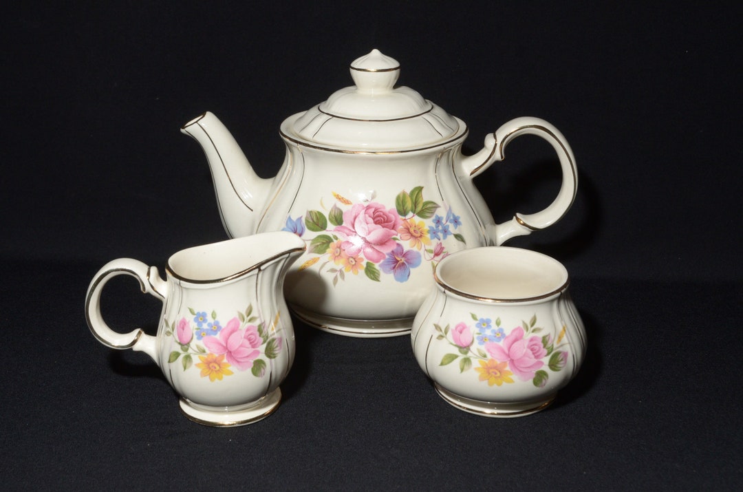 SADLER Tea Set / Coffee Set 3835 Cream Teapot Creamer and Sugar Pot ...