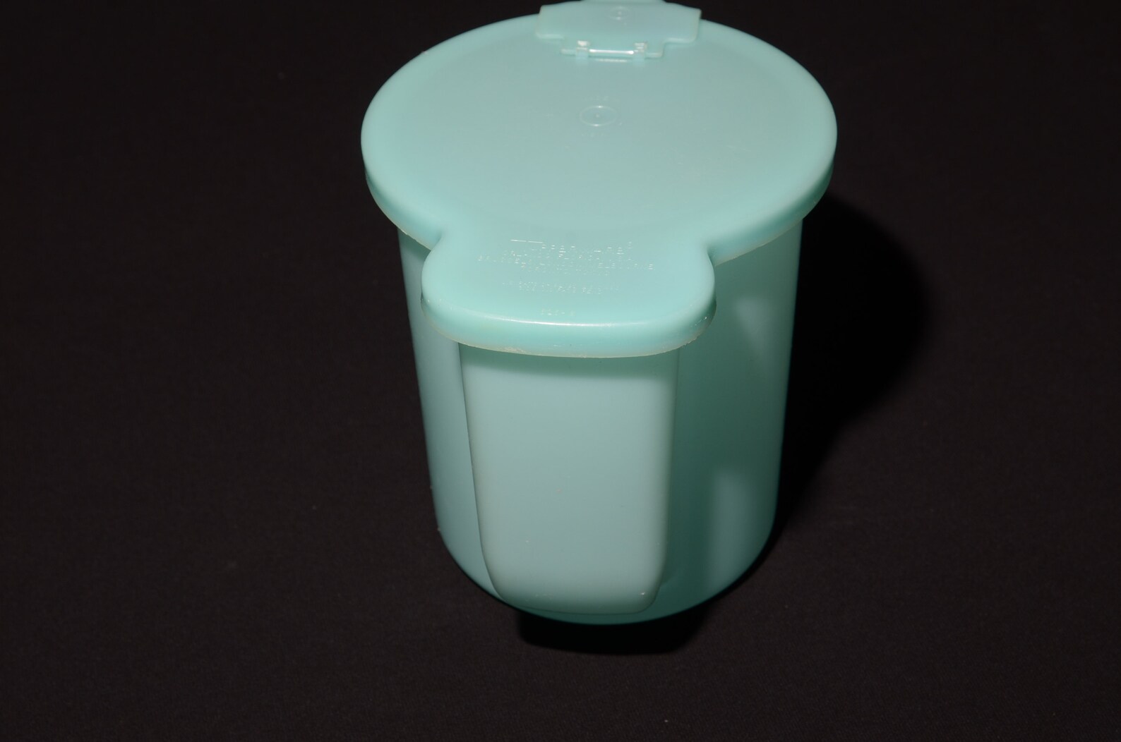 Vintage TUPPERWARE Turquoise Blue Container Milk Jug 131-2 Plastic ...