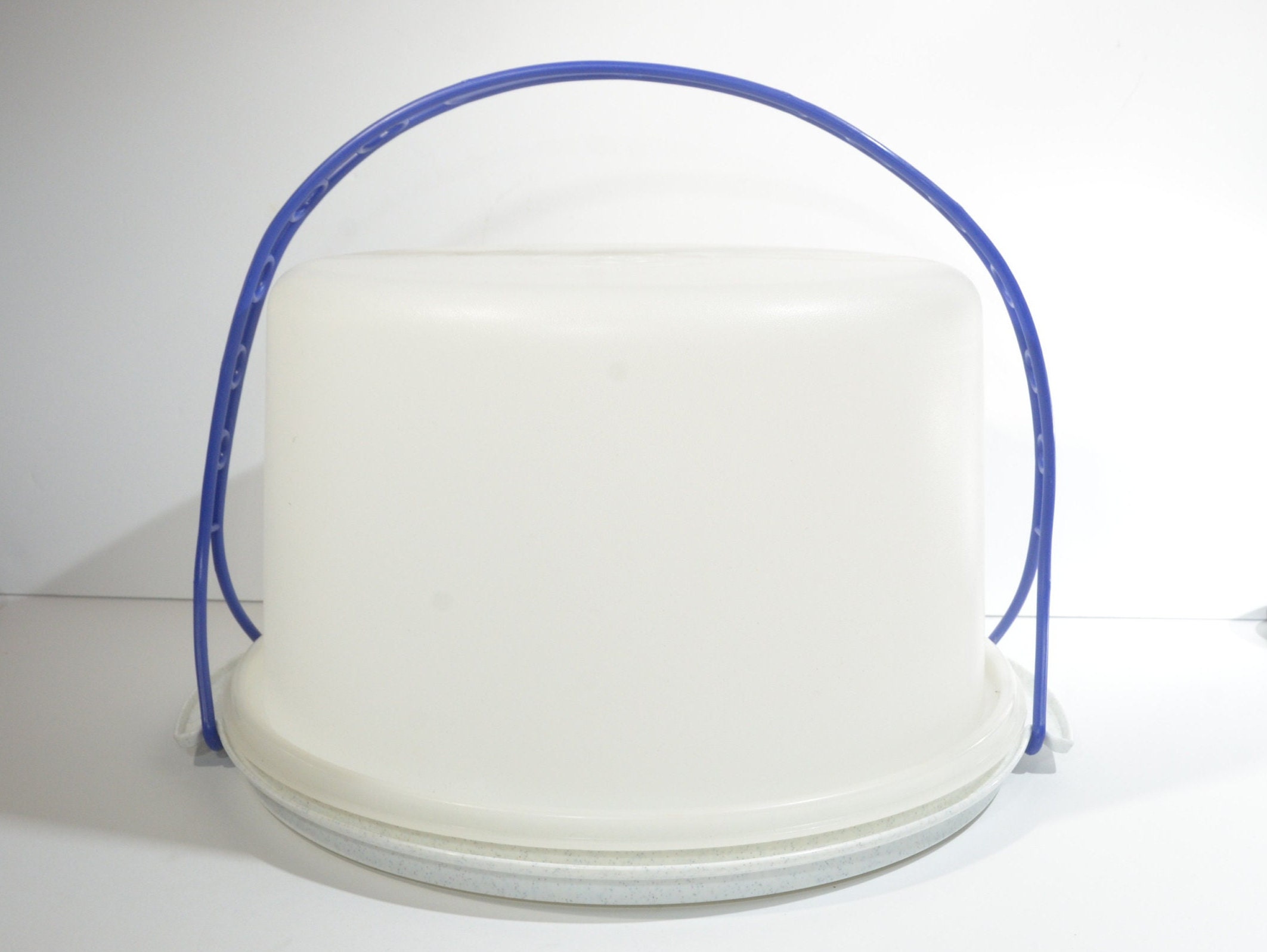 Vintage TUPPERWARE Cake Round Cake Carrier White Speckled Base - Etsy
