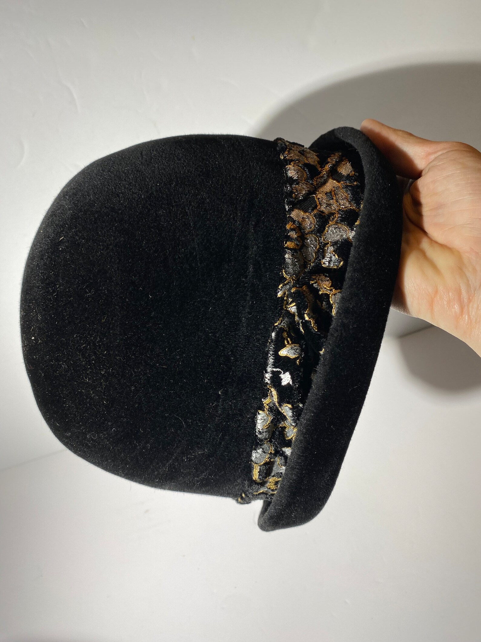 Black Chevalier Lady Cloche Hat Bowler Hat Made in Italy Warm Church ...