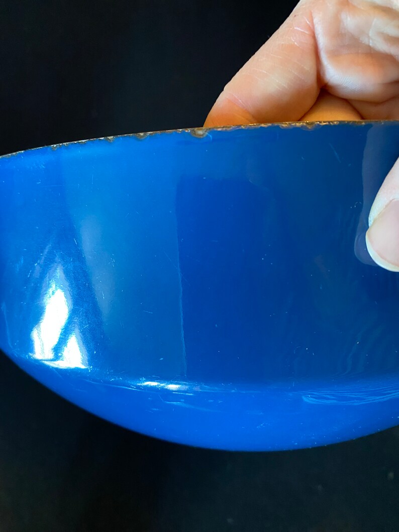 Vintage Copco Michael Lax Blue Round Enamel Serving Bowl 10 Inches ...
