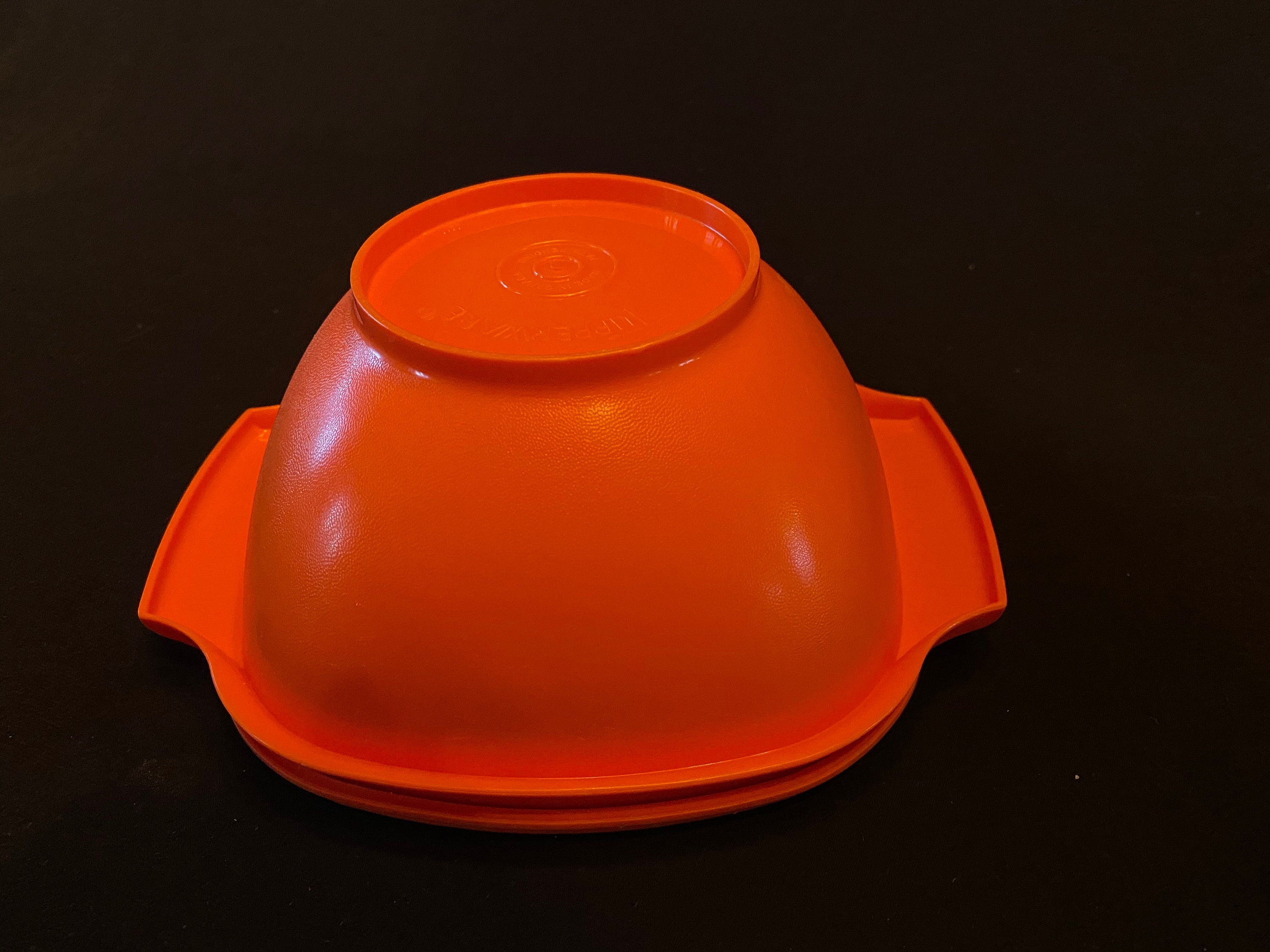 Vintage TUPPERWARE 840 Servalier Orange Bowl Snap on Lid - Etsy