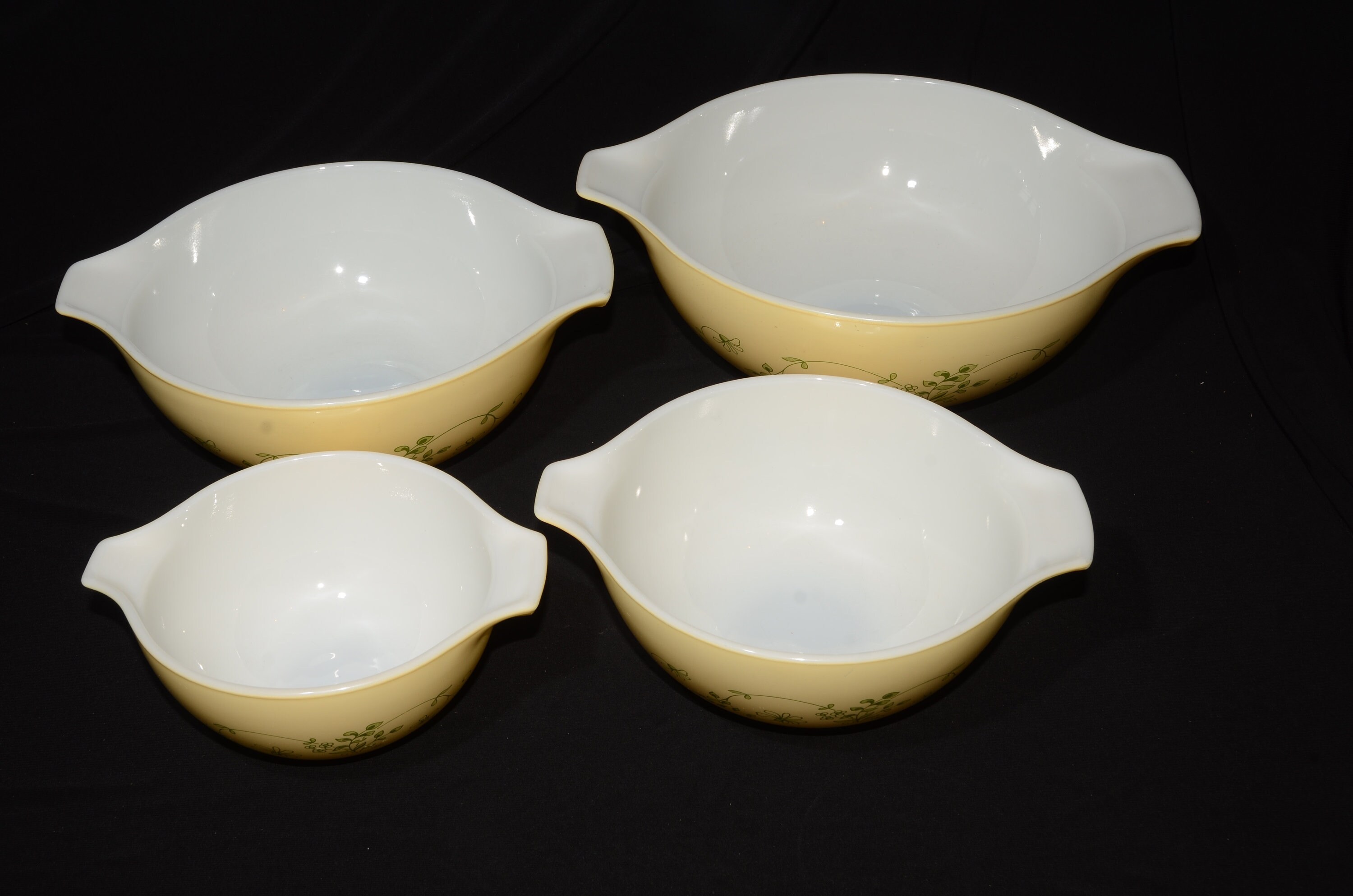 PYREX Full Set of Four (4) Shenandoah Cinderella Nesting BOWLS # 441 ...
