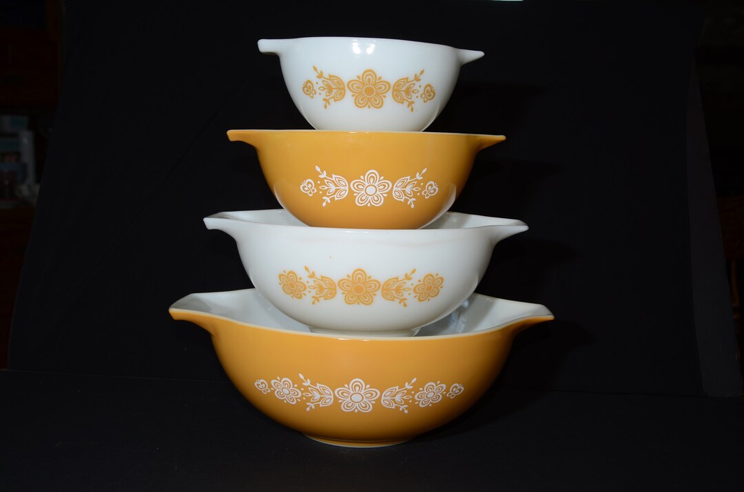 PYREX Butterfly Gold Set of 4 Cinderella Nesting Bowls 441 442 443 444 ...