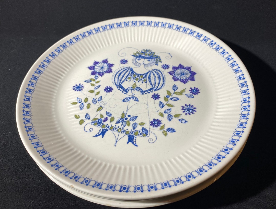 Set of 4 Norway Figgjo Lotte Woman Dinner Plate 9.5 Inches Vintage ...