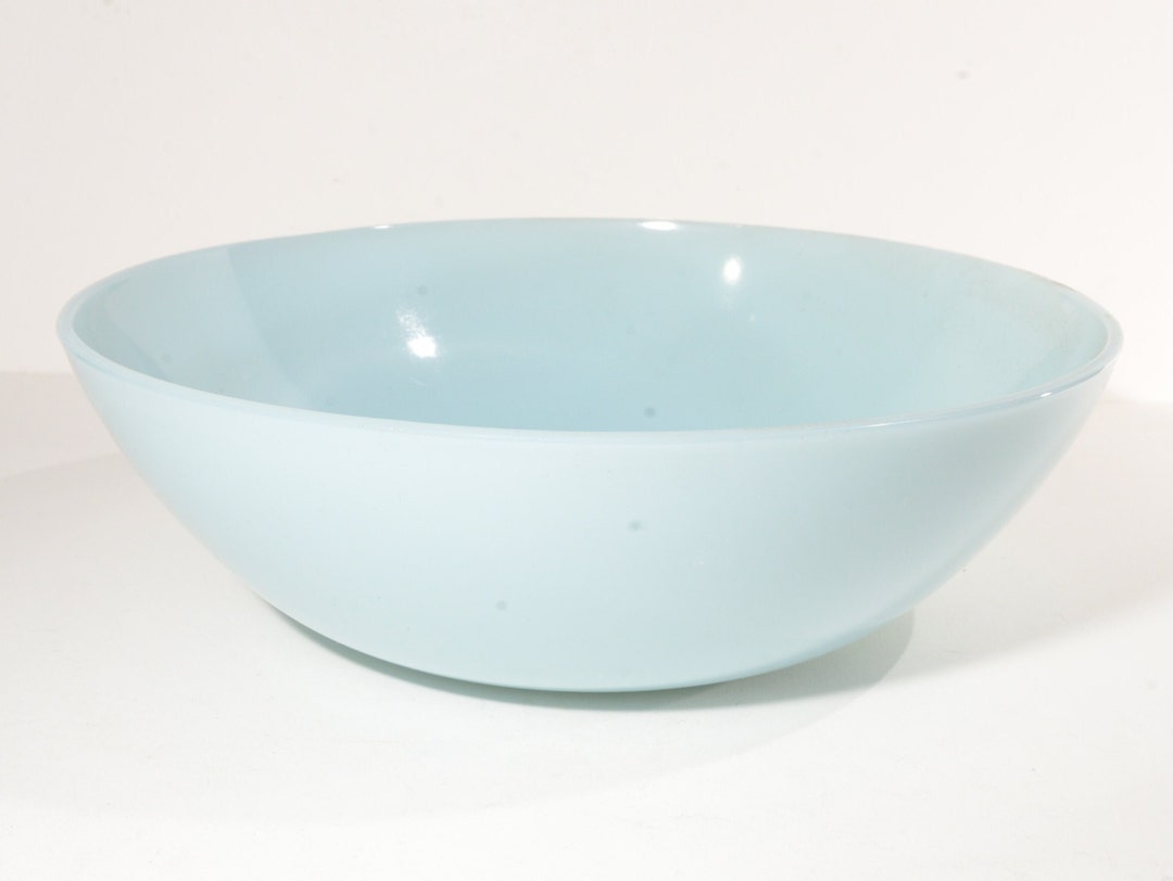 FIRE KING Turquoise Delphite Blue Round Vegetable Bowl Salad Bowl Milk ...