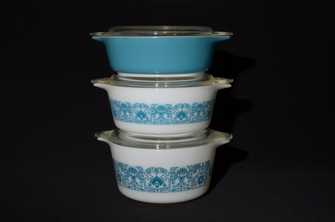 PYREX Horizon Blue Casserole Dish Set Lid Cinderella Milk Glass Vintage ...