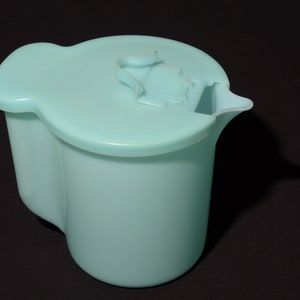 Vintage TUPPERWARE Turquoise Blue Container Milk Jug 131-2 Plastic ...