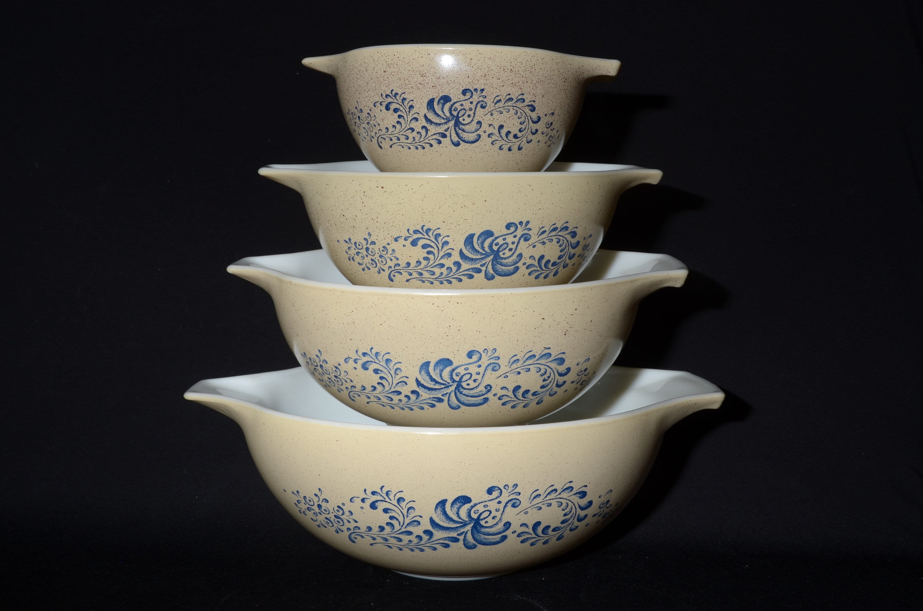 Bowls Pyrex 442 Cinderella Nesting Bowl Homestead Dining & Serving ...