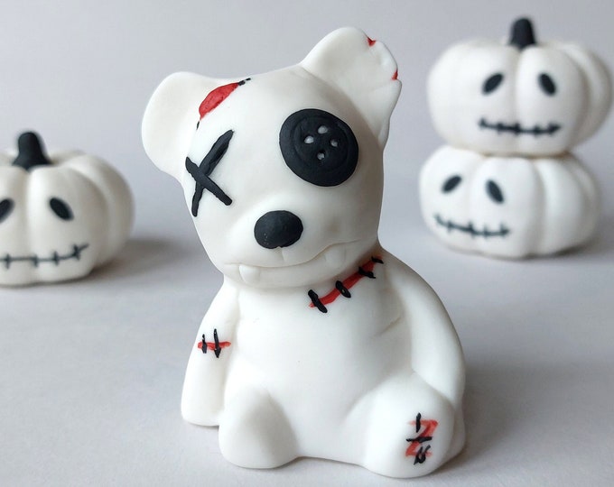 Spooky Ghost Sculpture Ceramic ZOMBEAR - Etsy