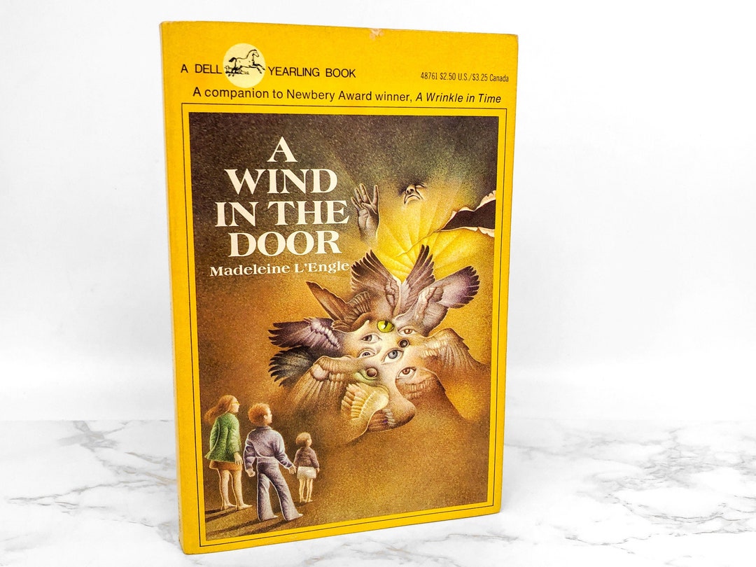 A Wind in the Door by Madeleine L'engle [TRADE PAPERBACK] 1983 • Dell ...