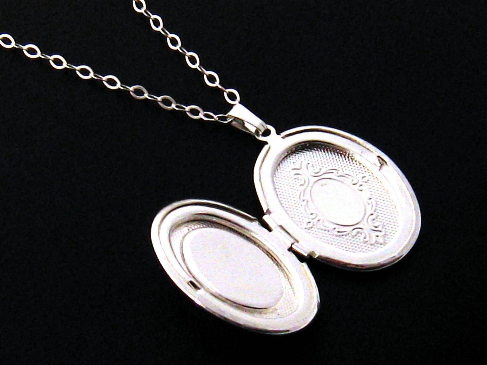 Victorian Locket, Silver Locket Necklace, Bridesmaid Locket, Pearl ...