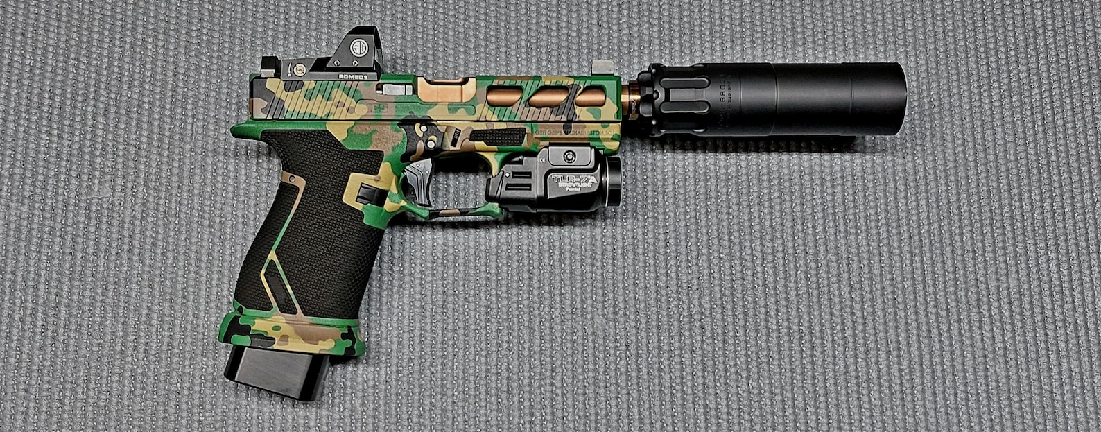 Flecktarn Camo High Heat Vinyl Stencil Kit - 2x 11"x6" Sheets Durable ...