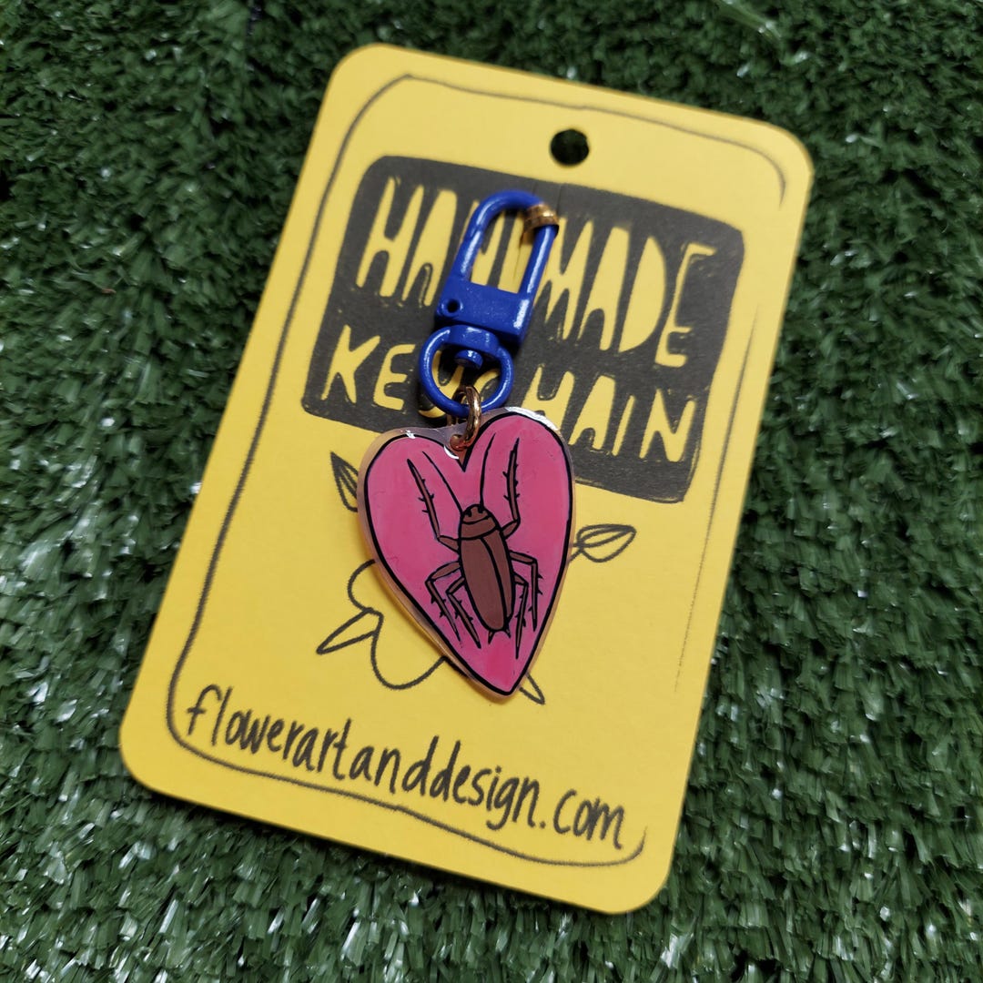 Weird Cockroach Heart Keychain - Etsy