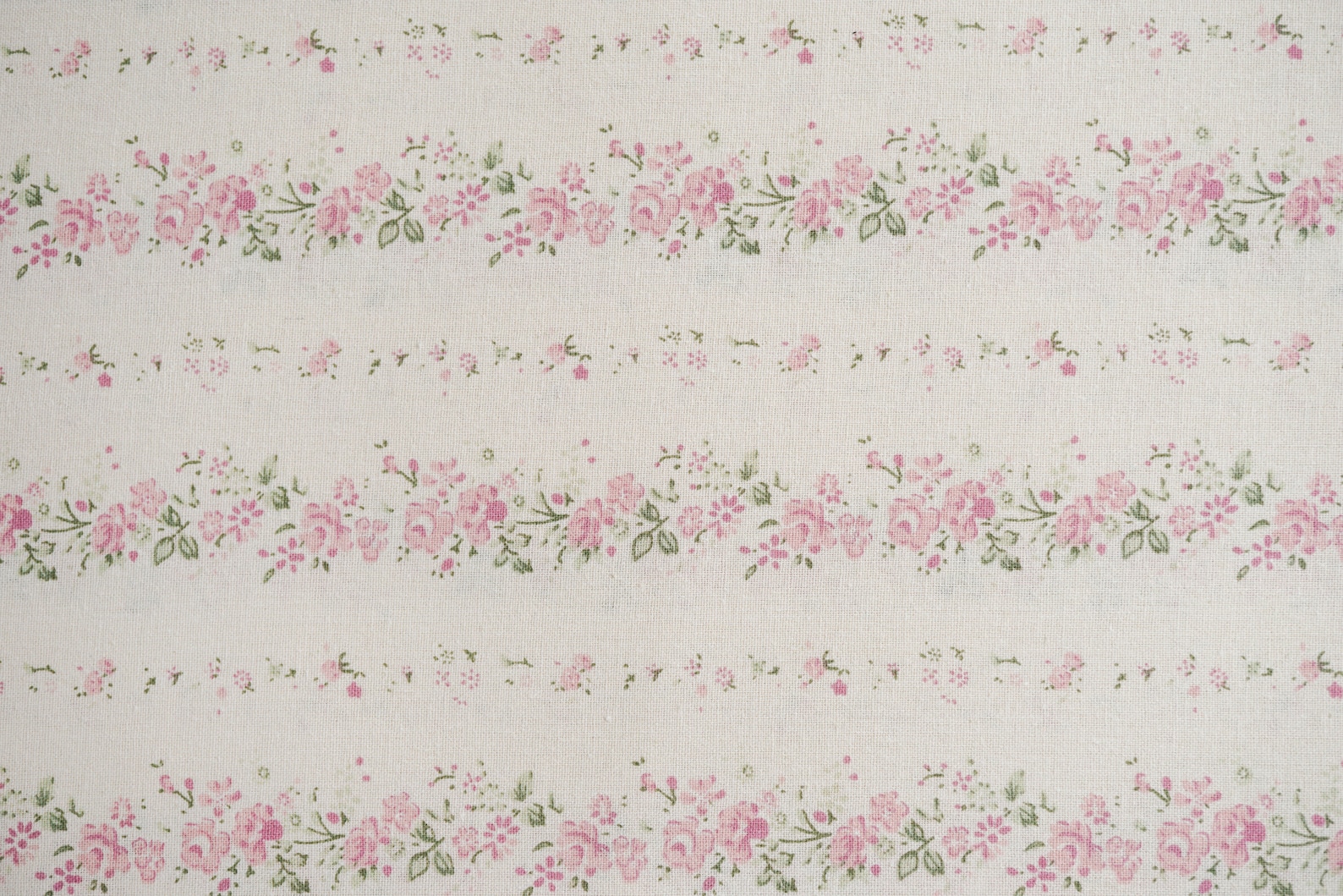 Fabric: VH - Linen "floral Line" - by the Yard | Floral Print Fabric ...