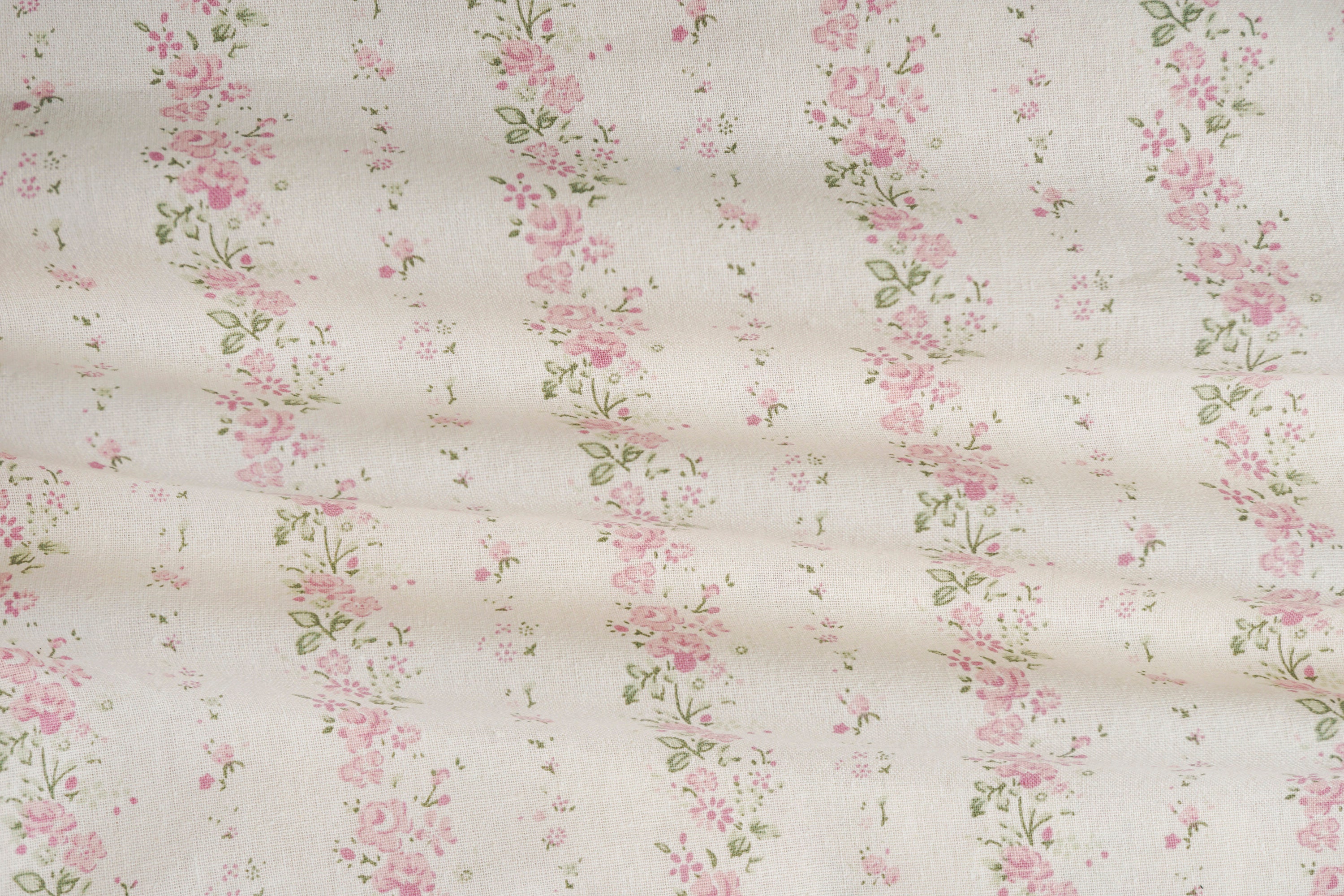 Fabric: VH - Linen "floral Line" - by the Yard | Floral Print Fabric ...