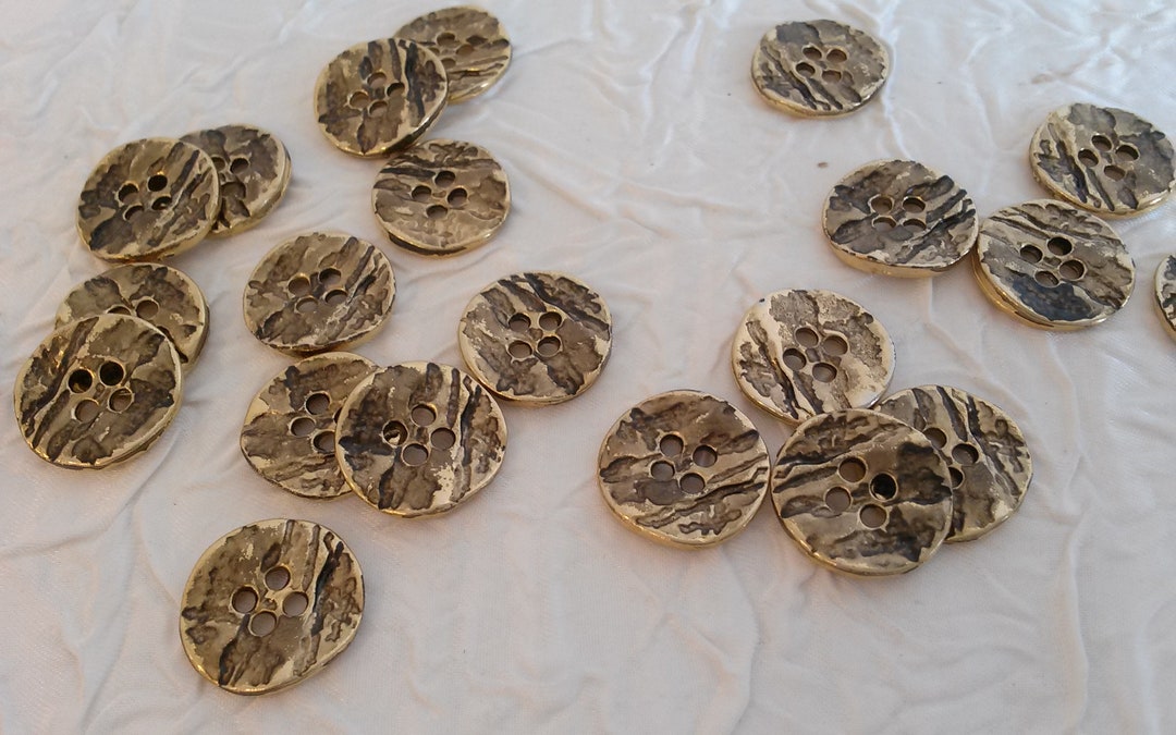 Set of 4 Vintage Haute Couture Buttons in Aged Gold Metal, Embossed ...