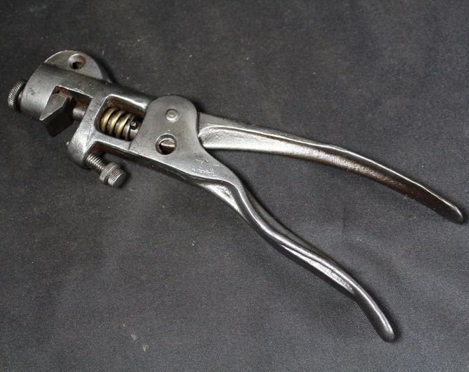 Antique Apex Morrill Patent Crosscut Saw Set Tooth Straightening Tool ...