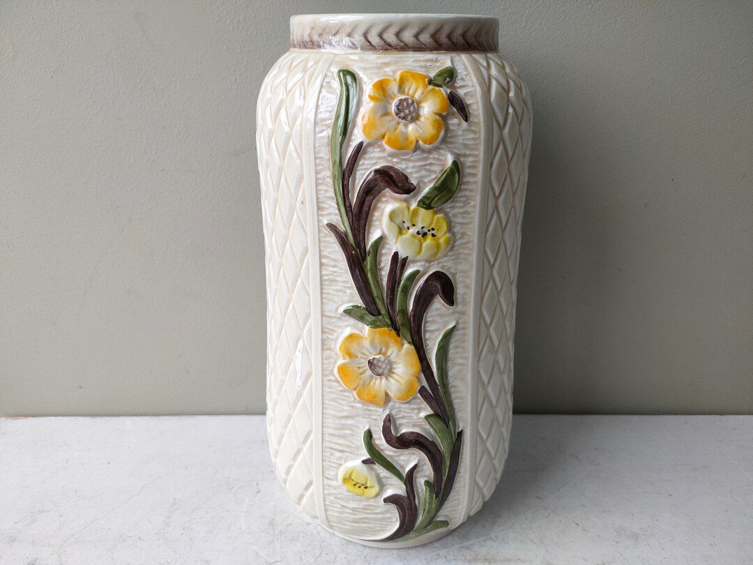 Gorgeous 9" H J Wood Hand Painted Ceramic Vase in Yellow/green Floral ...