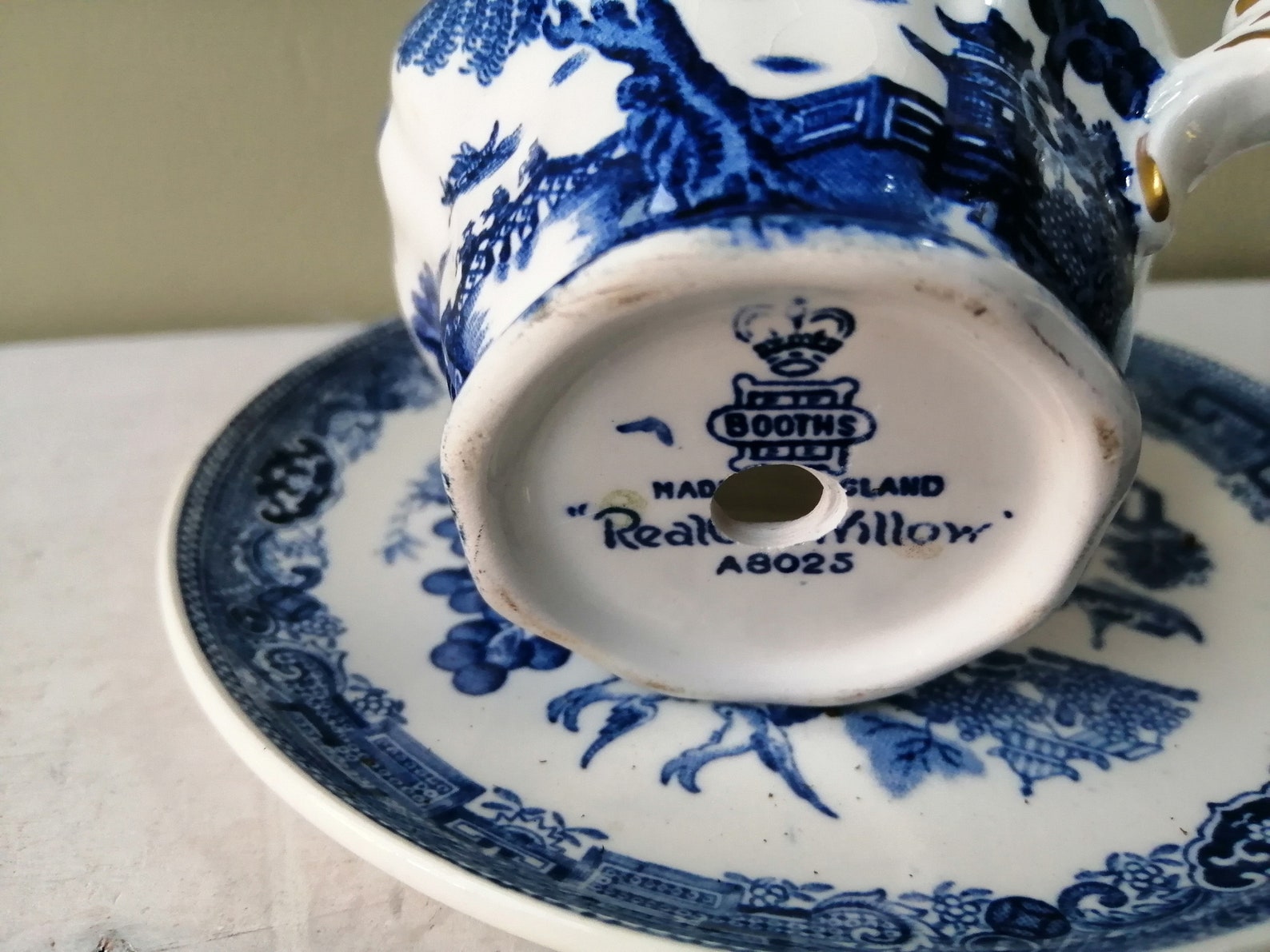 Lovely Ceramic Indoor or Outdoor Willow Pattern Planter. Made From ...