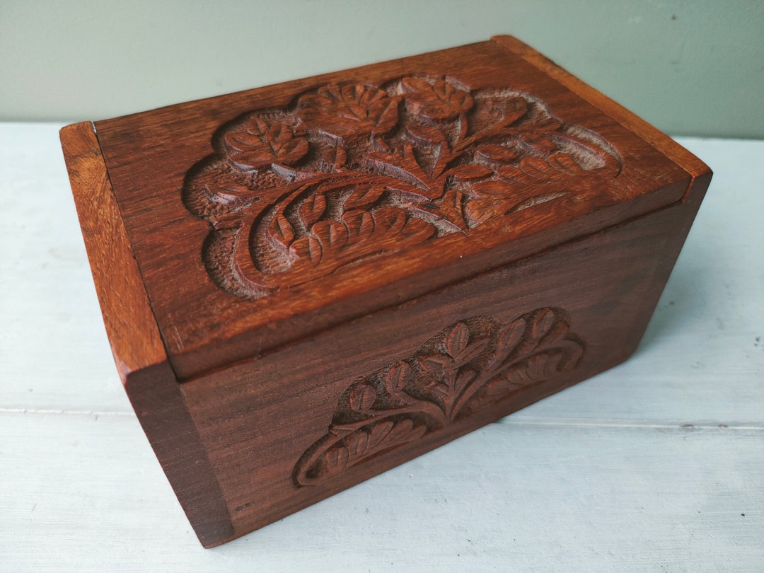 Beautiful 5" Wooden Indian Chip Carved Trinket Box With Floral Pattern ...