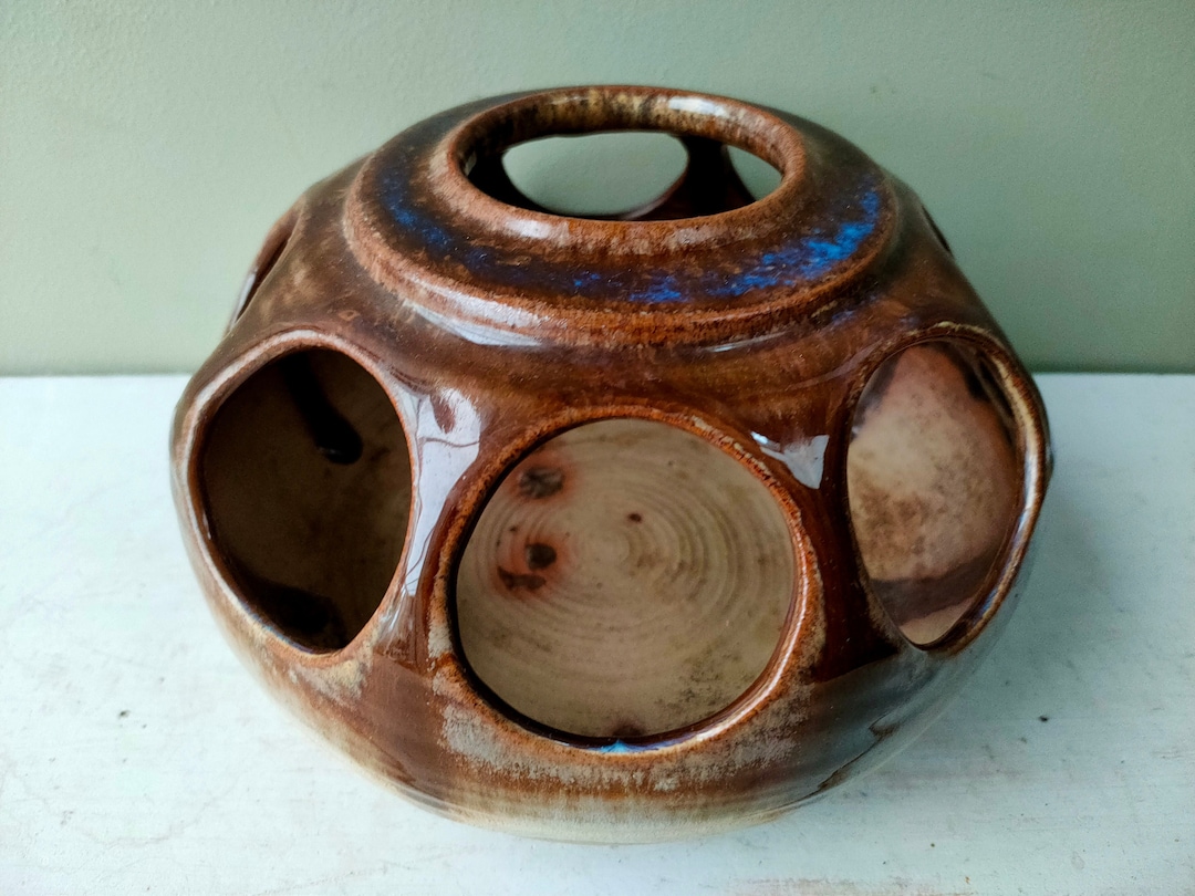 Attractive Drip Glaze Canterbury Pottery Herb Pot/potpourri Bowl/vase ...