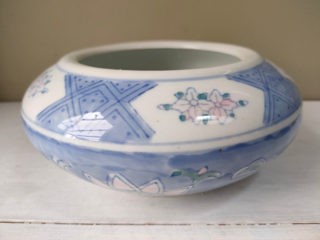 Lovely Practical Planter/jardiniere/vase With Oriental Floral Design ...