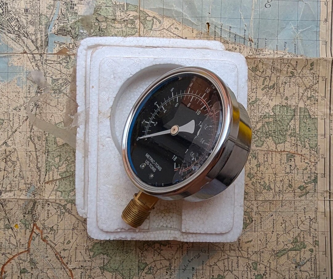 Vintage Steel Press Manometer for 10 Tonnes With Oil W/ Original Box ...