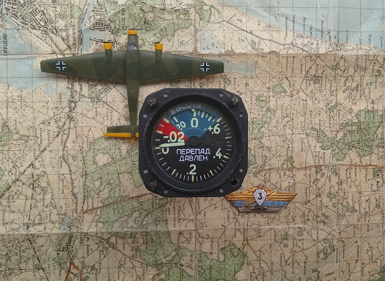 Soviet Military Aircraft Board Cockpit Altitude and Diff Pressure ...
