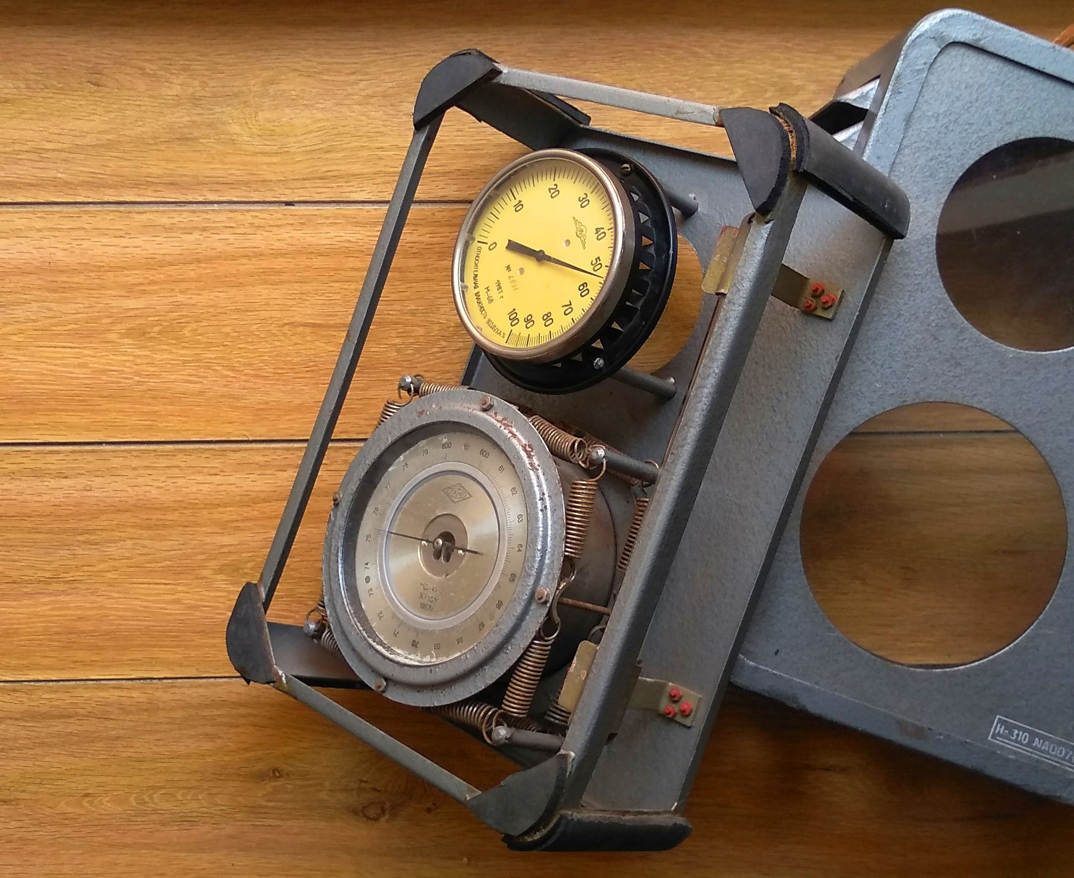 Vintage 70s Soviet Military Portable Heavy Weather Station. - Etsy